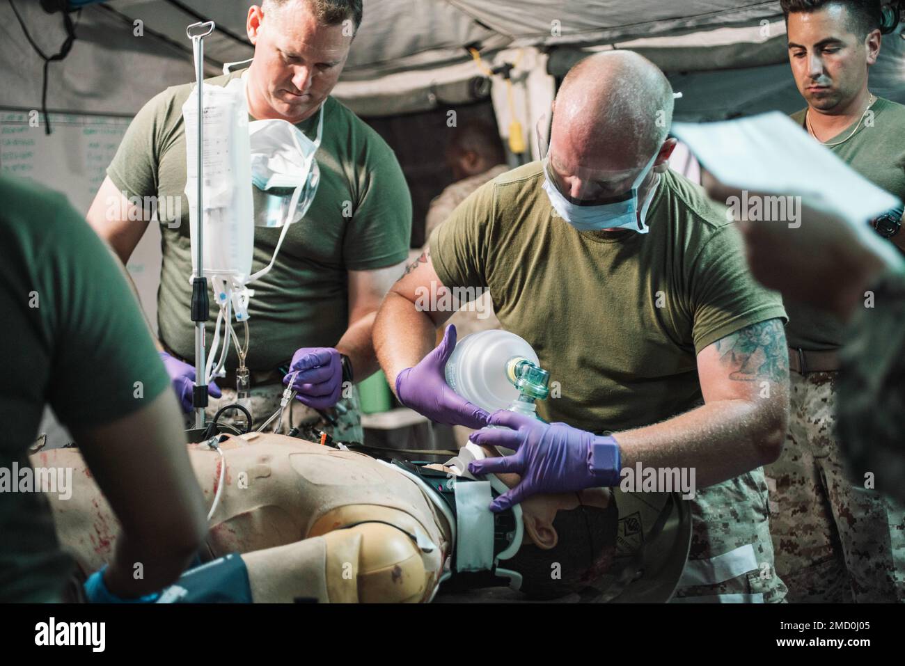 Navy hospital corpsman 2nd class hi-res stock photography and images ...