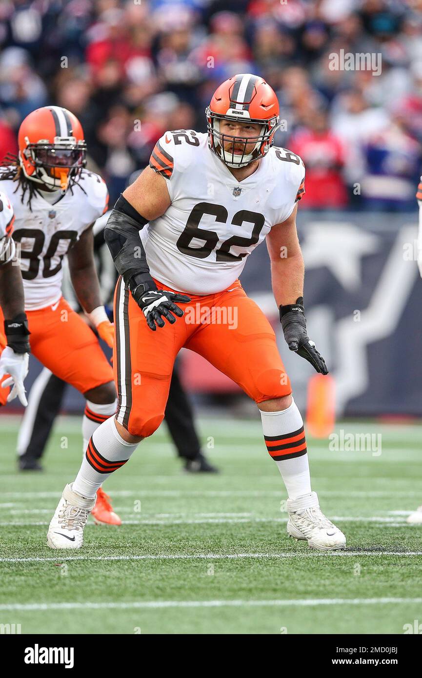 Cleveland Browns guard Blake Hance (62) blocks during the second half ...