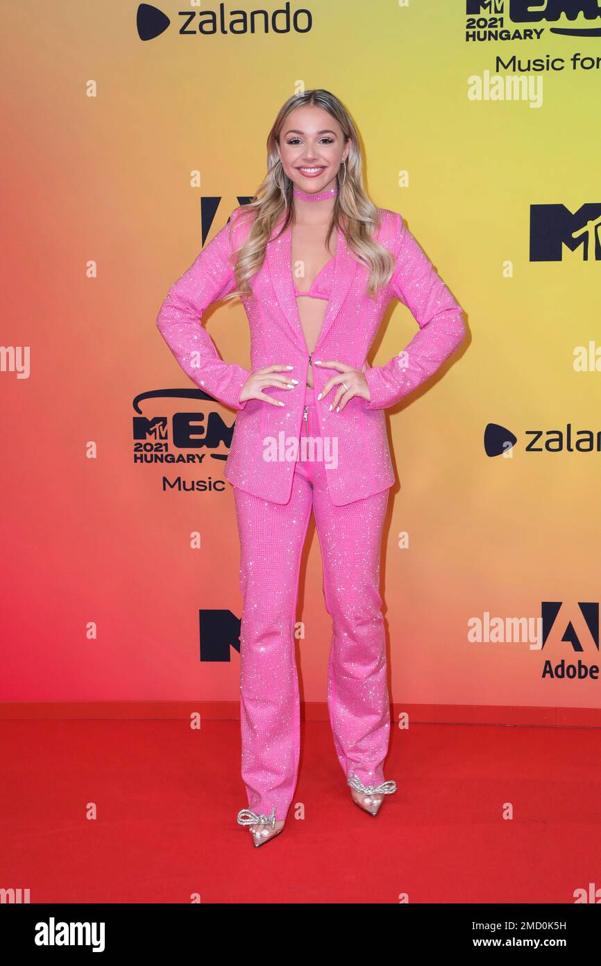 Emma Heesters poses for photographers upon arrival at the European MTV ...