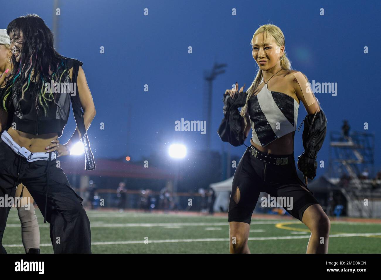 Chica show hi-res stock photography and images - Alamy