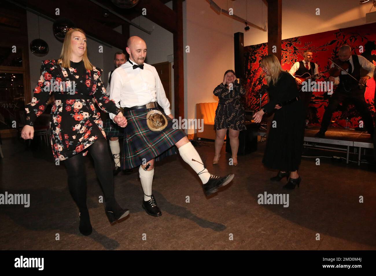 Scottish kilts party dancing hi-res stock photography and images - Alamy