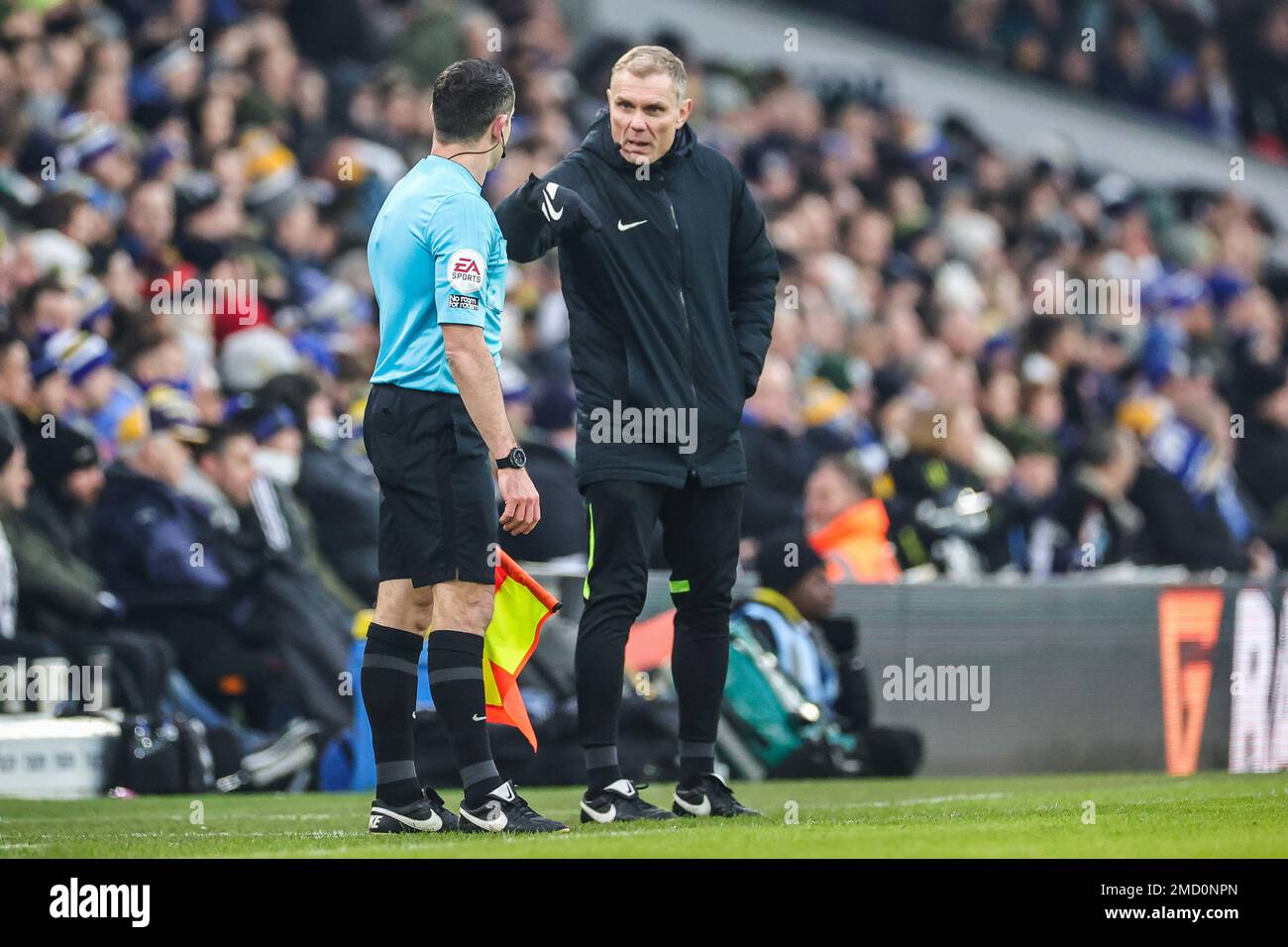 Assistant referee edward smart hi-res stock photography and images - Alamy