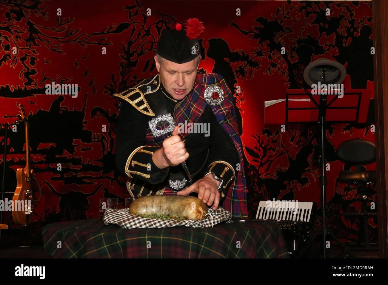 Scottish kilts party dancing hi-res stock photography and images - Alamy
