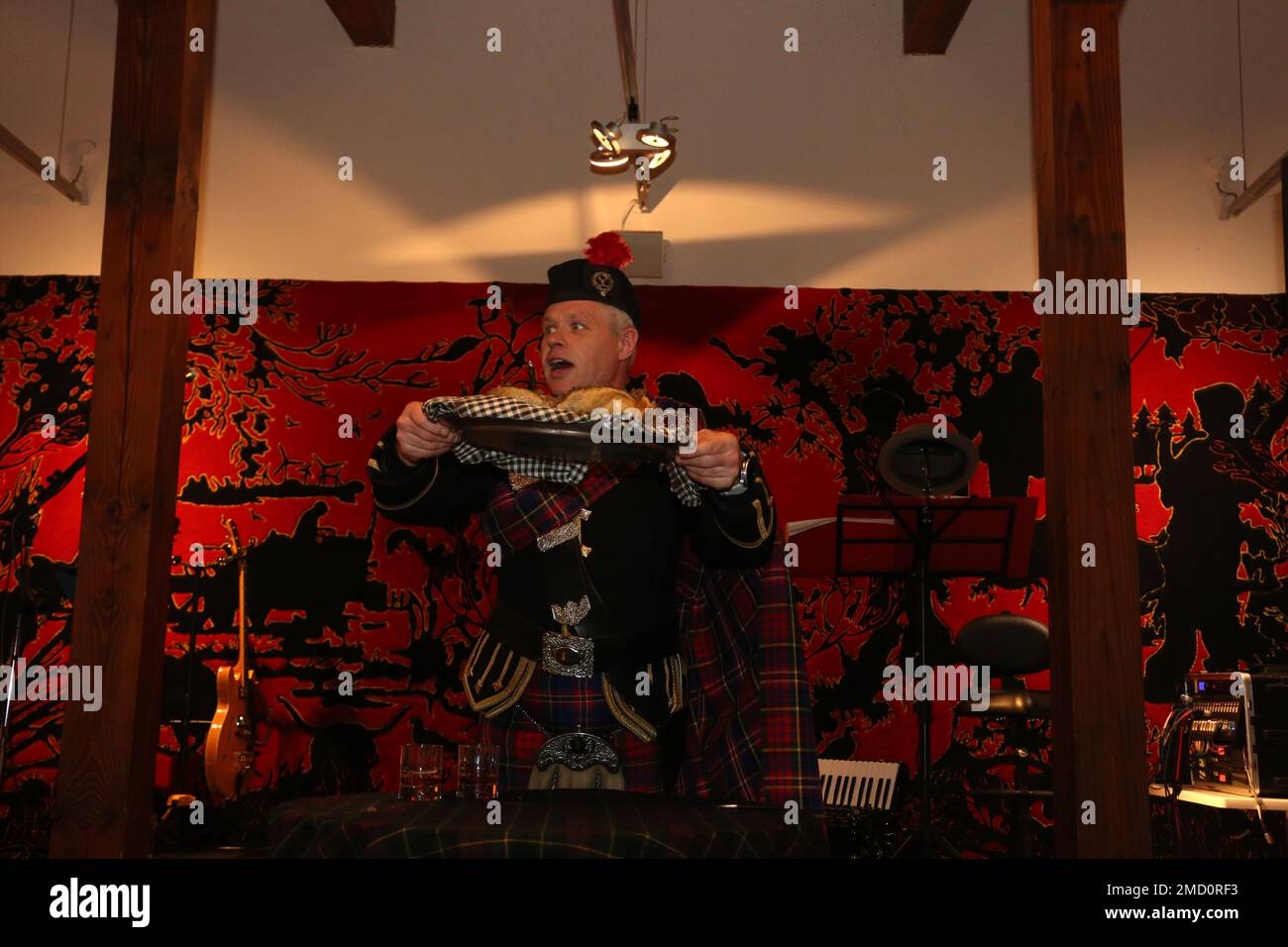 Scottish kilts party dancing hi-res stock photography and images - Alamy