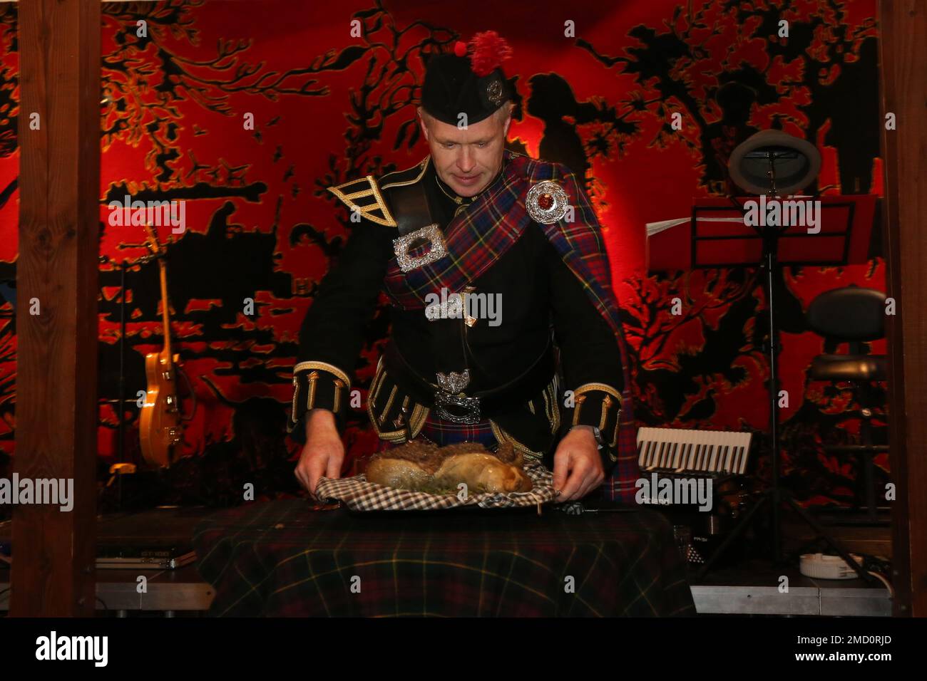 Scottish kilts party dancing hi-res stock photography and images - Alamy