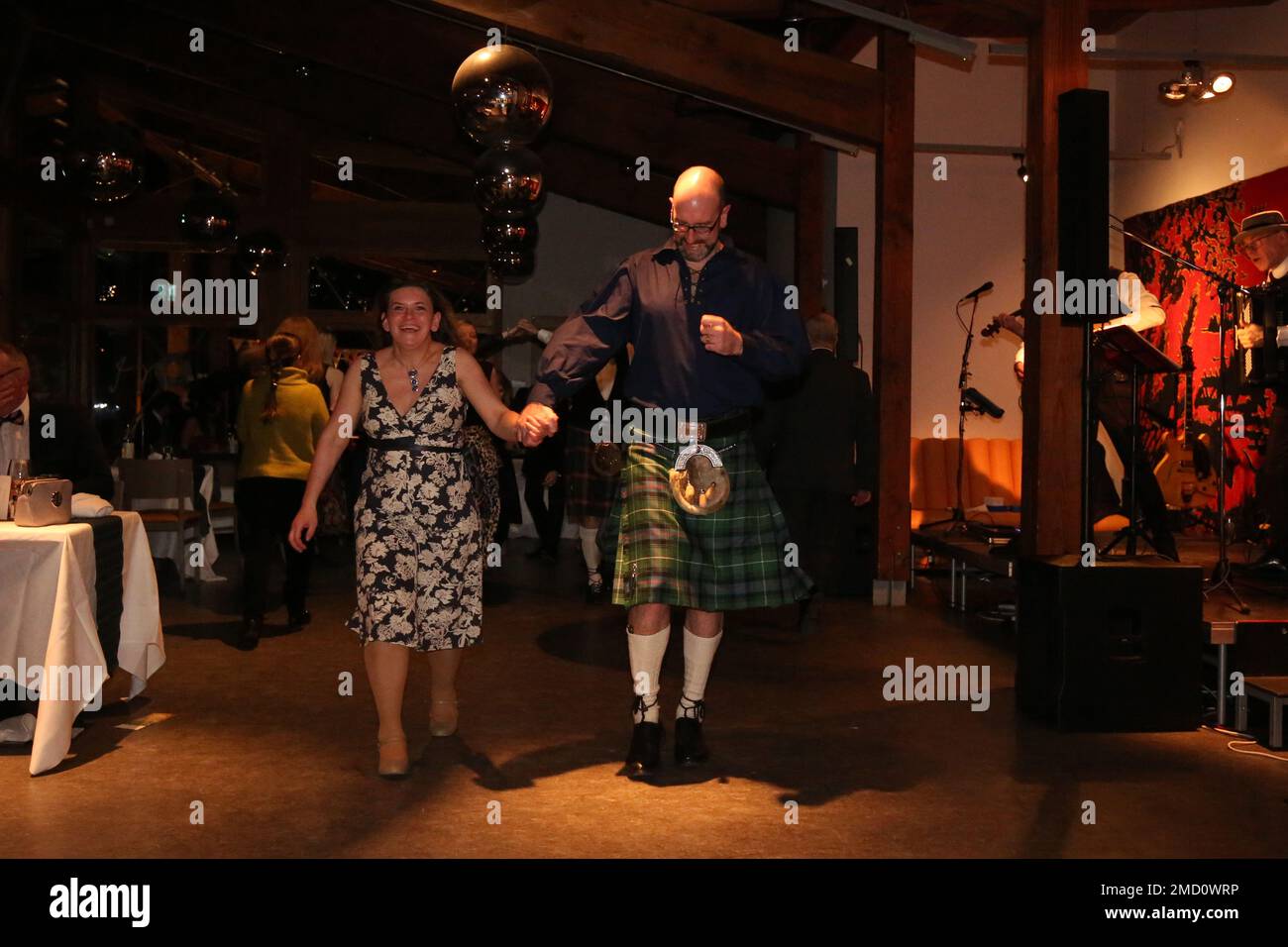 Scottish kilts party dancing hi-res stock photography and images - Alamy
