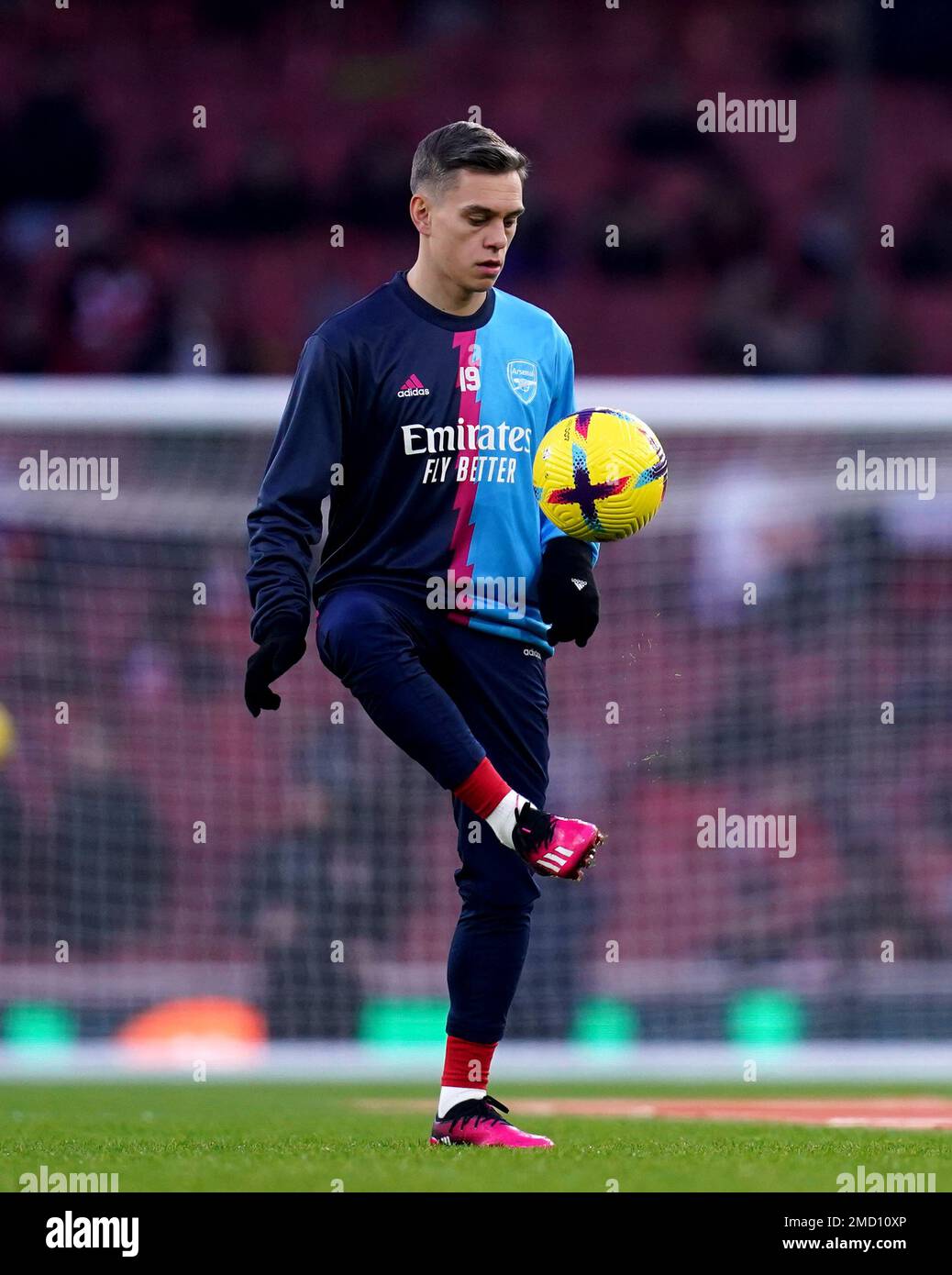 Leandro trossard manchester united hi-res stock photography and images ...
