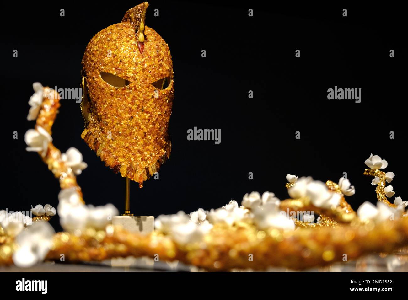 "Amber Helmet" by Aline Putot-Toupry and Bruno Toupry at the "Amber ...