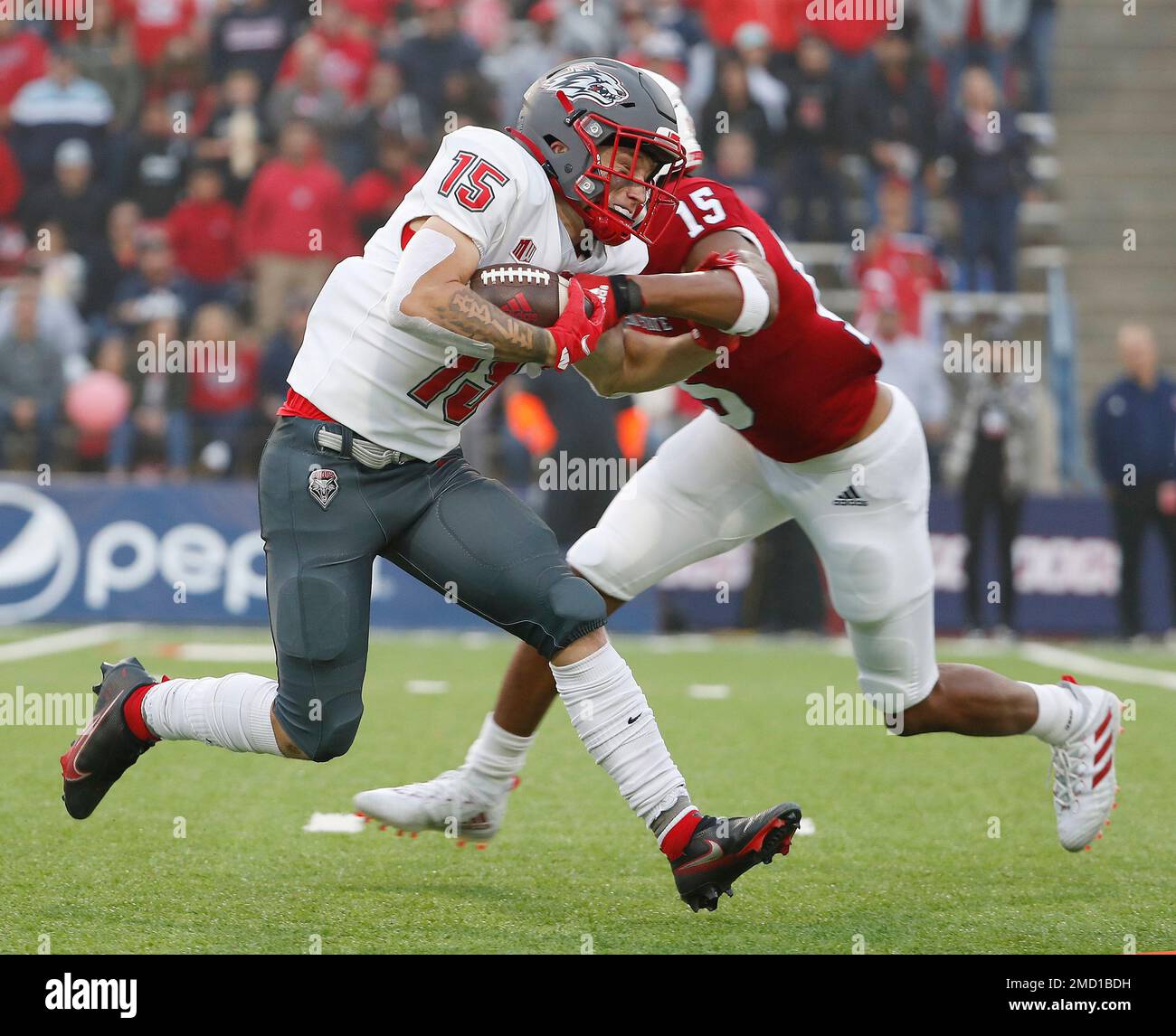 New Mexico wide receiver Luke Wysong heads around Fresno State ...