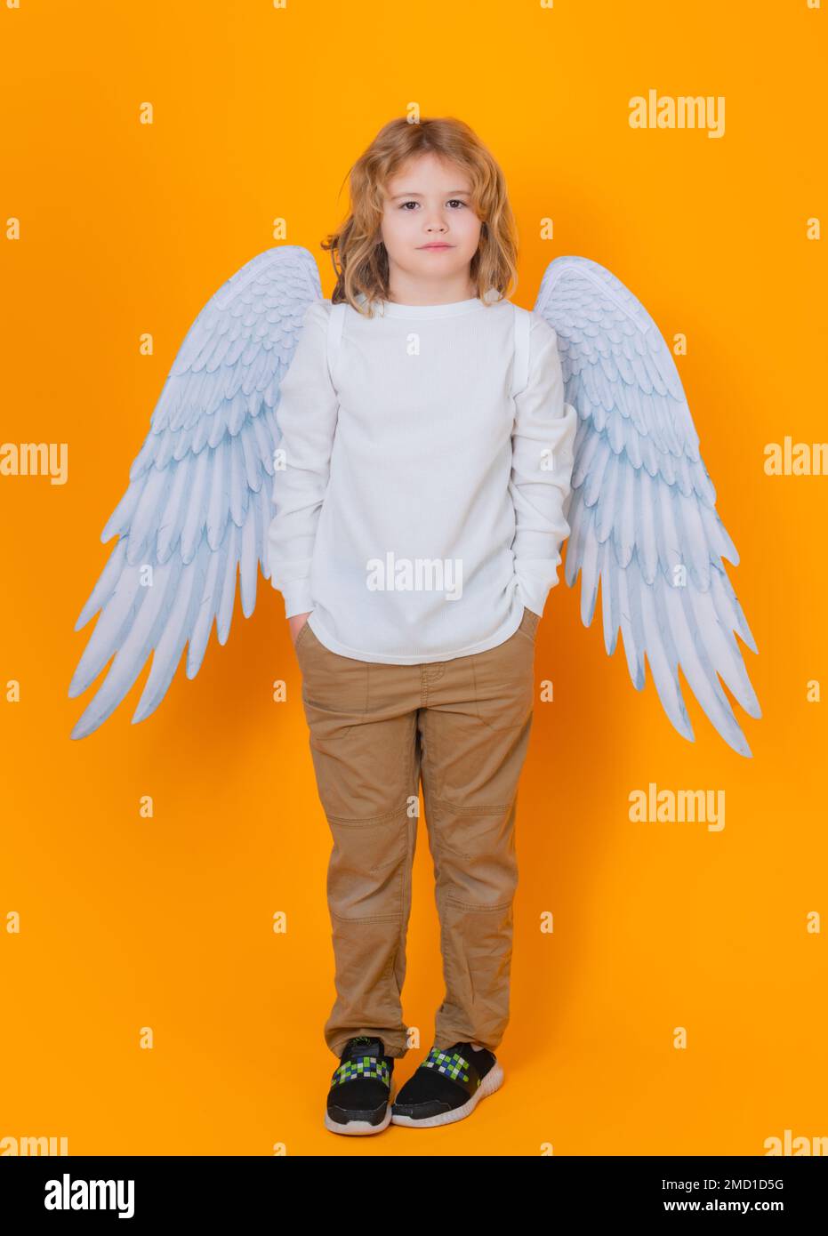 Valentine angel. Little cupid child. Kid angel with angels wings ...