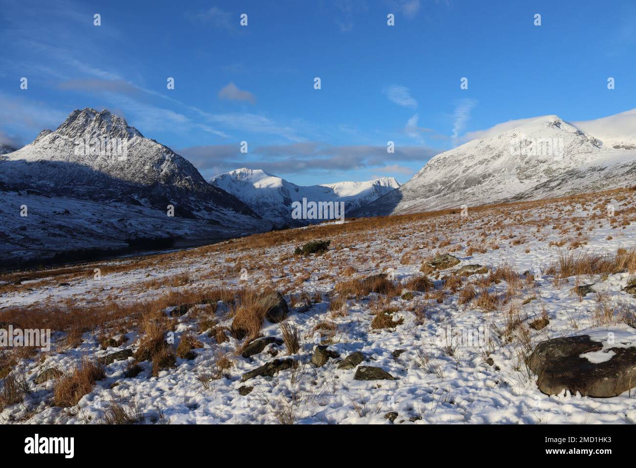 Snowdonia tryfan glyderau carneddau wales winter Stock Photo - Alamy