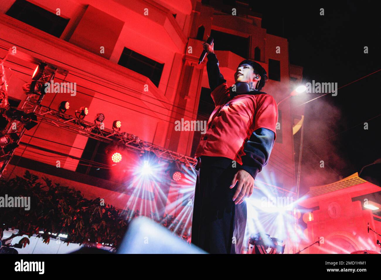 Punk frontman hi-res stock photography and images - Alamy