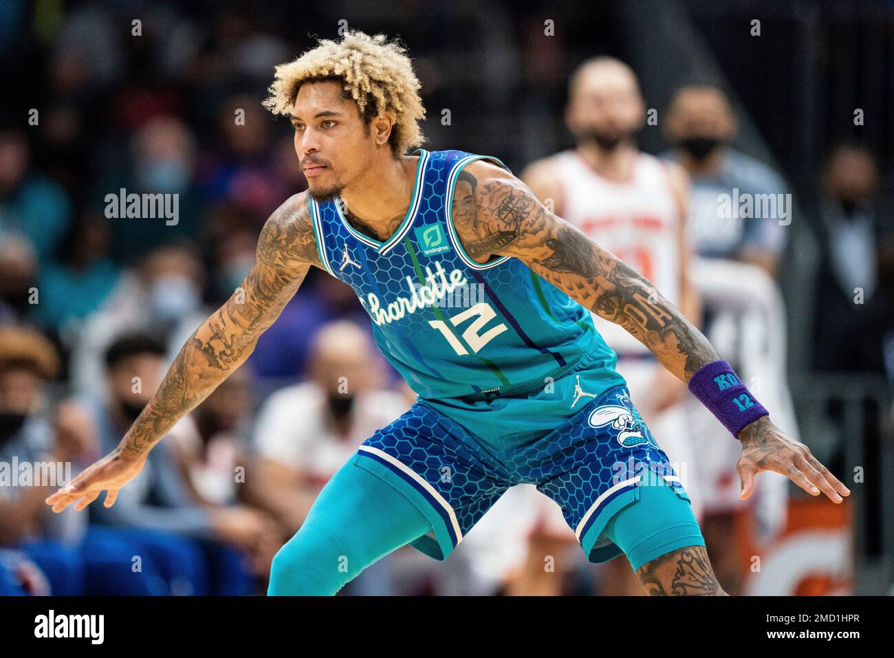 Charlotte Hornets guard Kelly Oubre Jr. (12) defends against the New ...