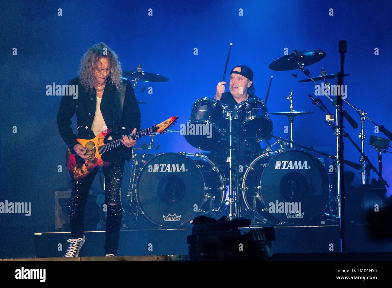 Kirk Hammett, left, and Lars Ulrich of Metallica perform at Welcome to ...