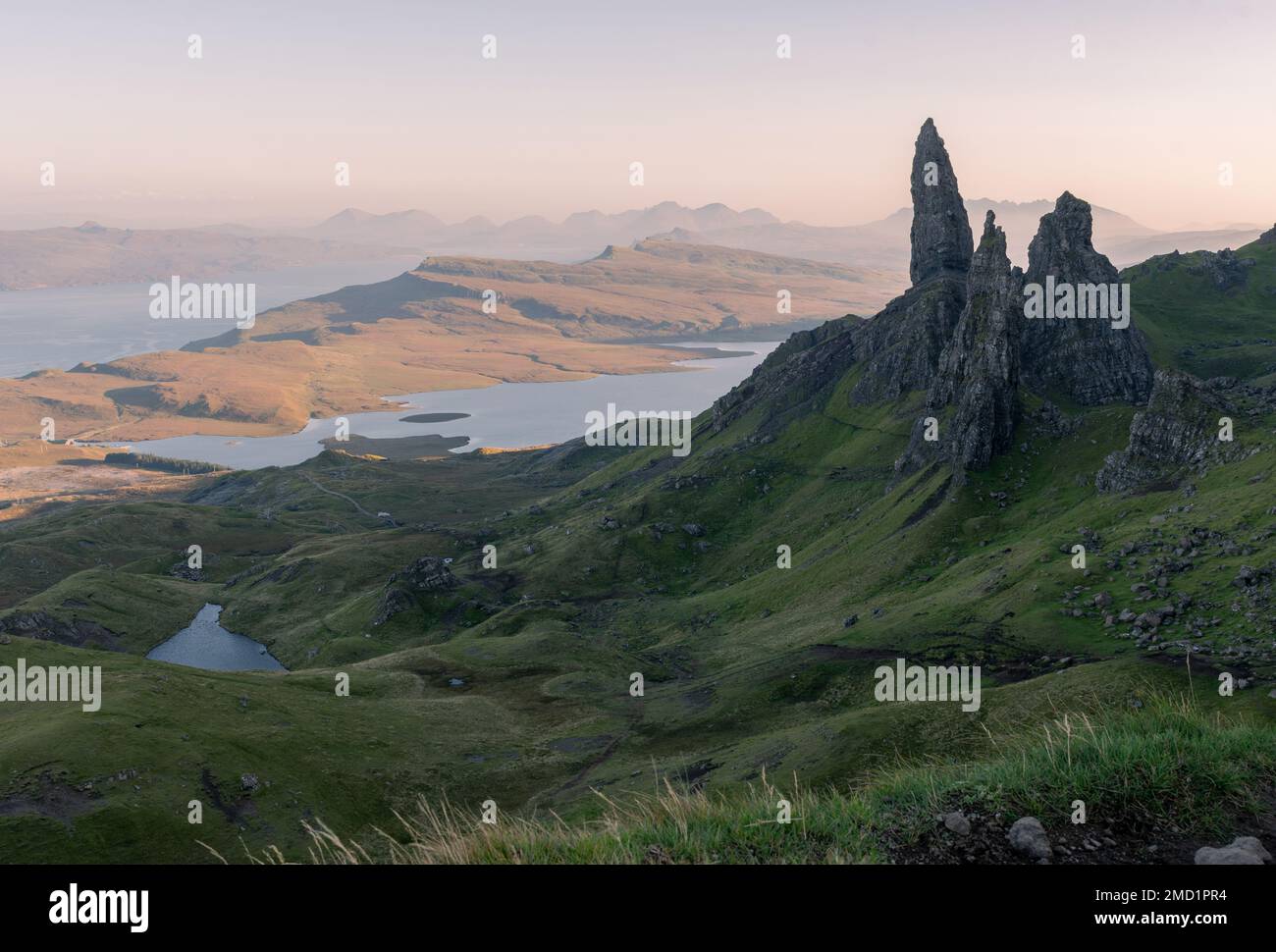 Golden hour of old man storr hi-res stock photography and images - Alamy