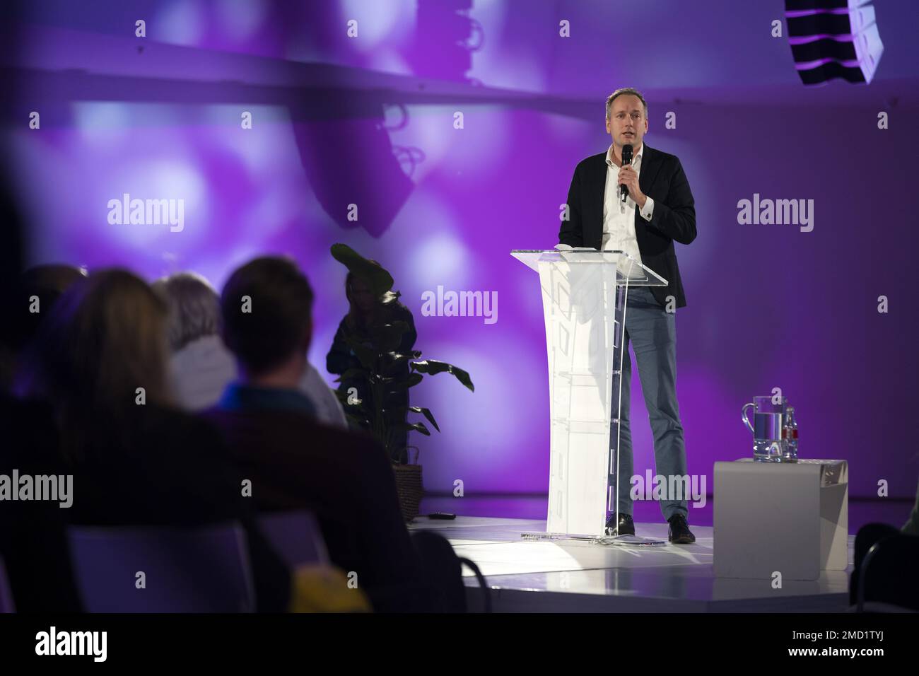 UTRECHT - The newly elected co-chairman of the Volt party, Rob Keijsers ...
