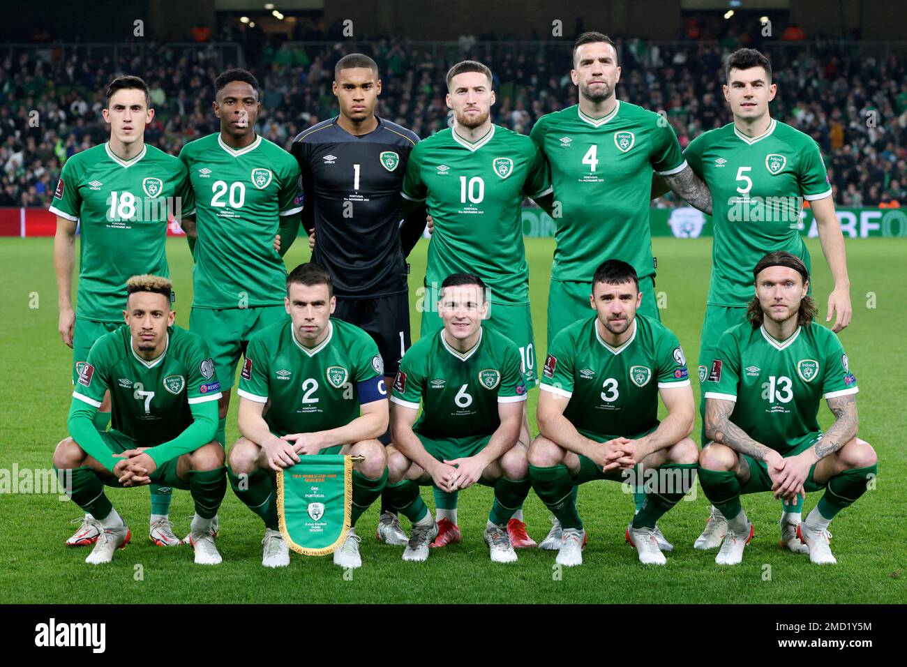 Ireland players pose before the World Cup 2022 group A qualifying ...