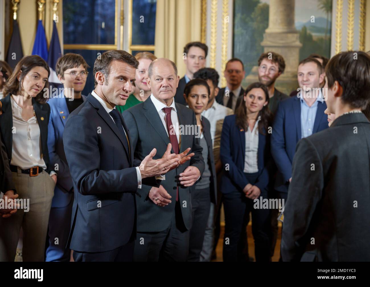 Paris, France. 22nd Jan, 2023. German Chancellor Olaf Scholz (SPD, M ...