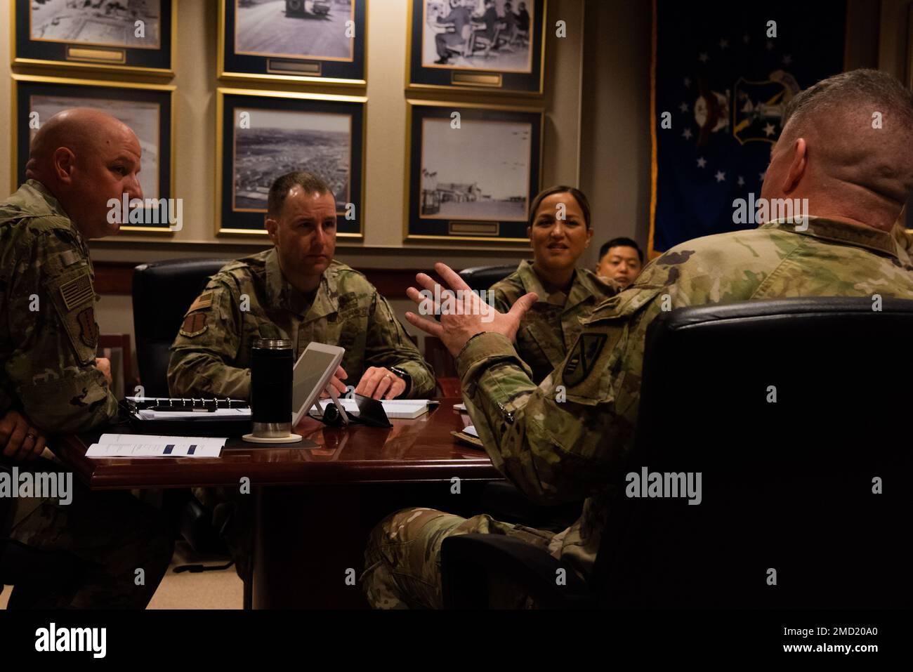 Linguist command center hi-res stock photography and images - Alamy