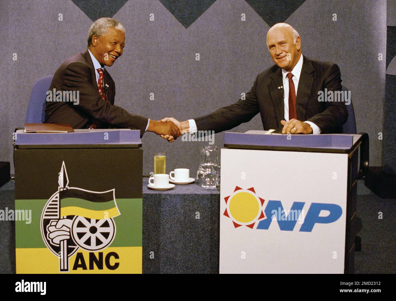 FILE — African National Congress President Nelson Mandela, left, and South African President F.W ...