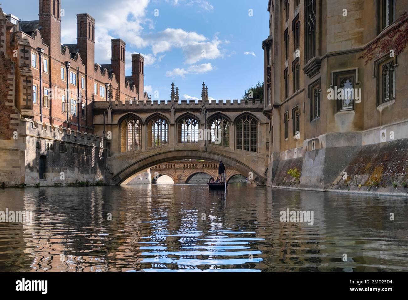 Approaching the Bridge of Sighs on the River Cam, St John's College ...