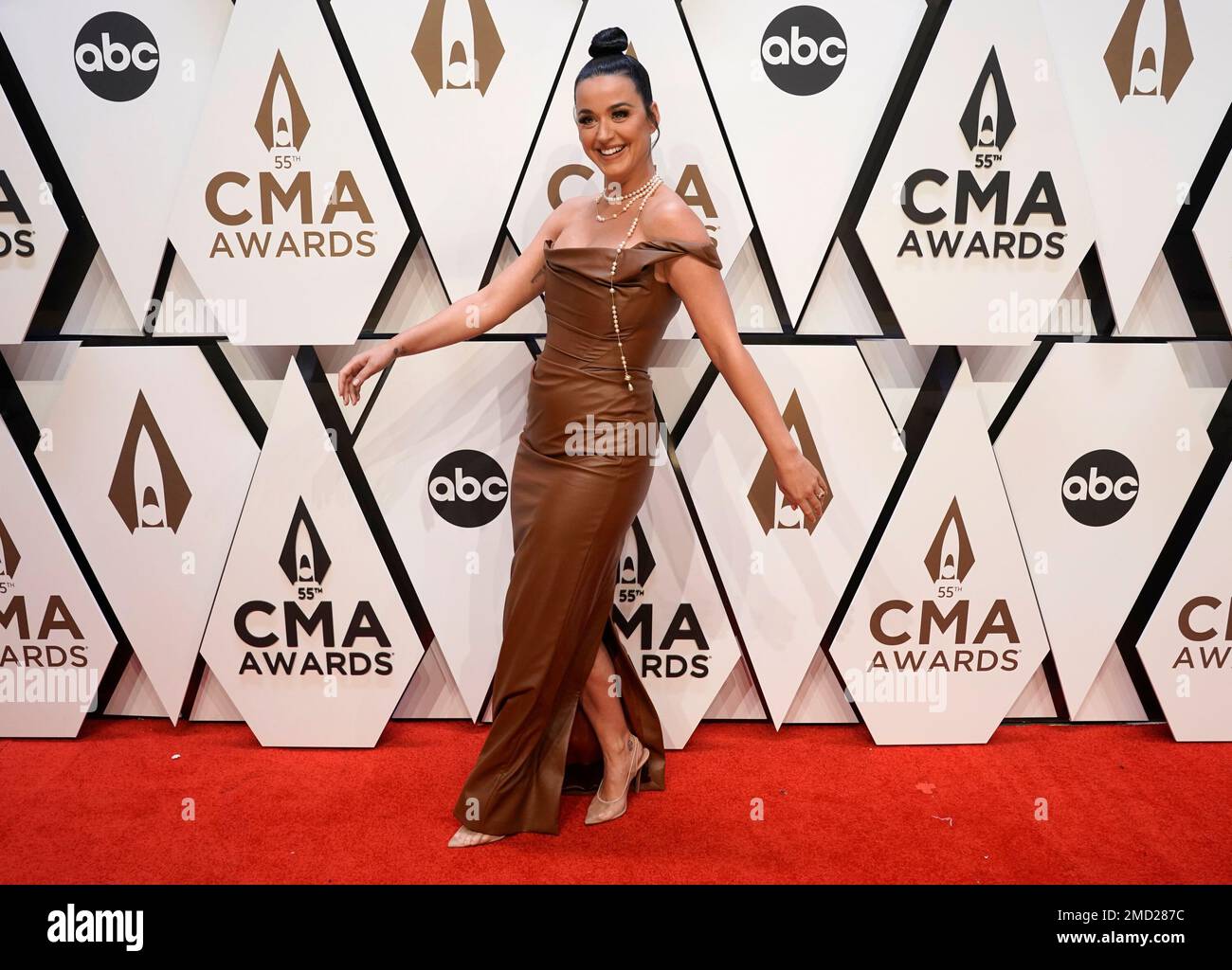 Katy Perry arrives at the 55th annual CMA Awards on Wednesday, Nov. 10 ...