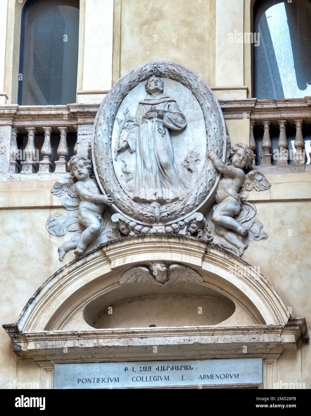 Pontificial palace hi-res stock photography and images - Alamy