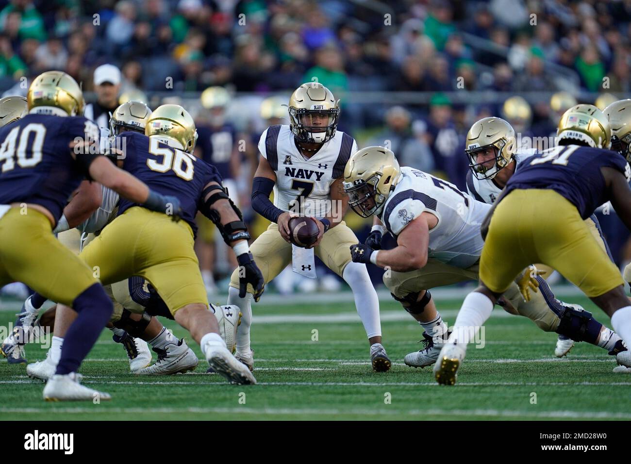 Navy quarterback Xavier Arline (7) plays against Notre Dame in the ...