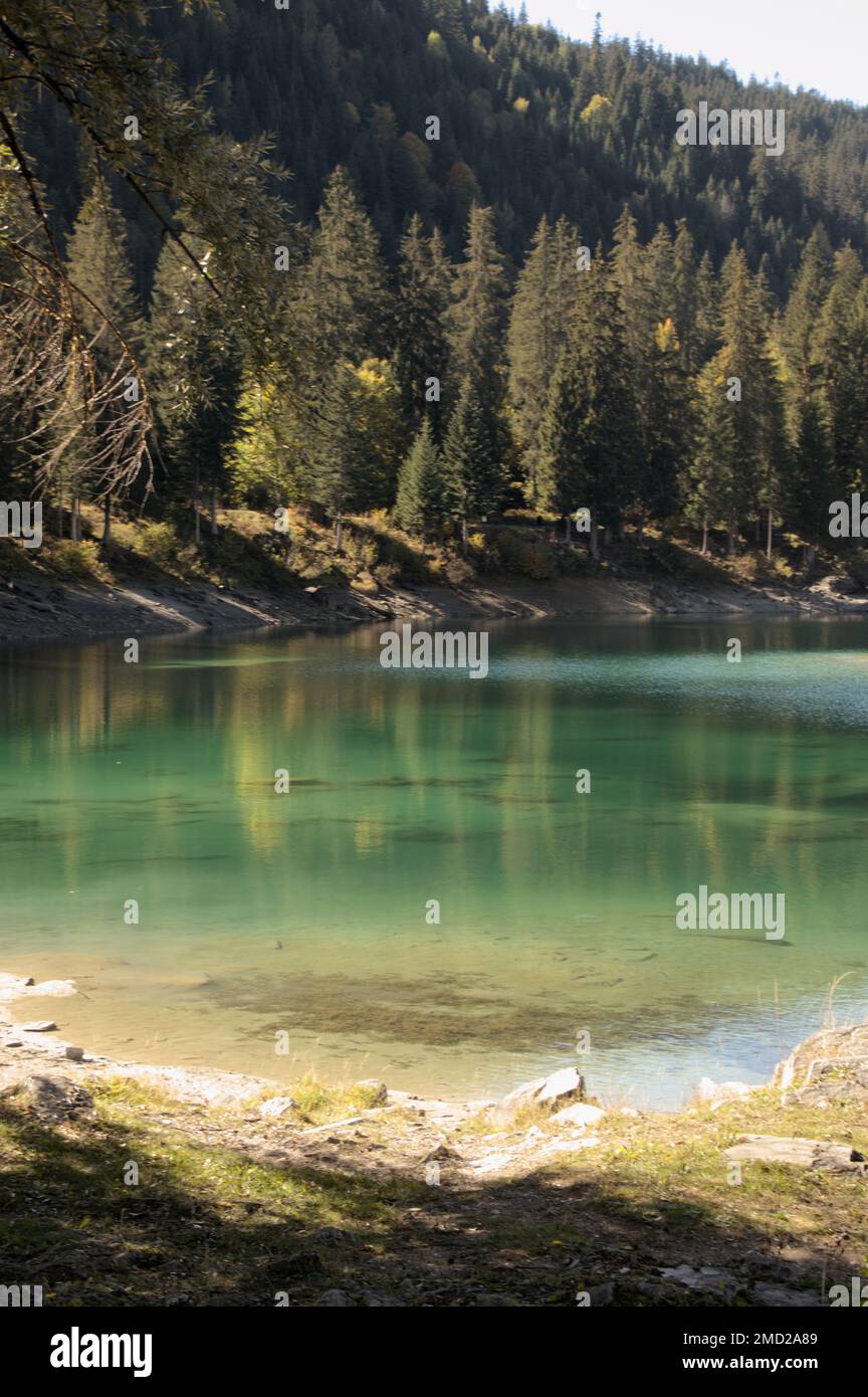 The Caumasee, jewel of the Grisons, near Flims in the Swiss Alps Stock ...
