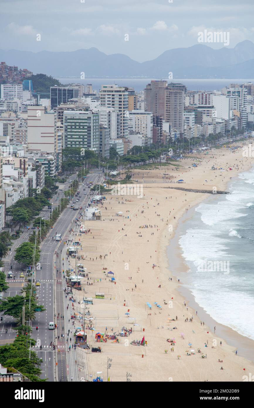 Cliff viewpoint hi-res stock photography and images - Alamy