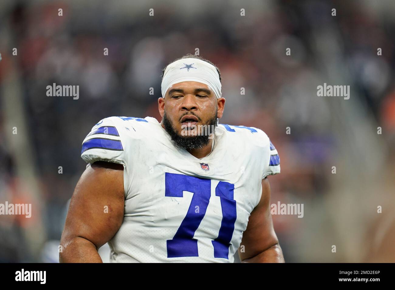 Dallas Cowboys offensive lineman La'el Collins (71) walks to the ...