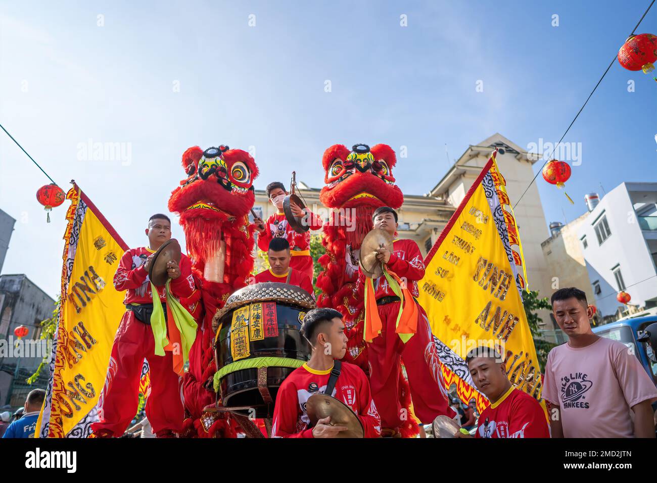 Ho Chi Minh city, Vietnam - 21 Jan 2023: Dragon and lion dance show in ...