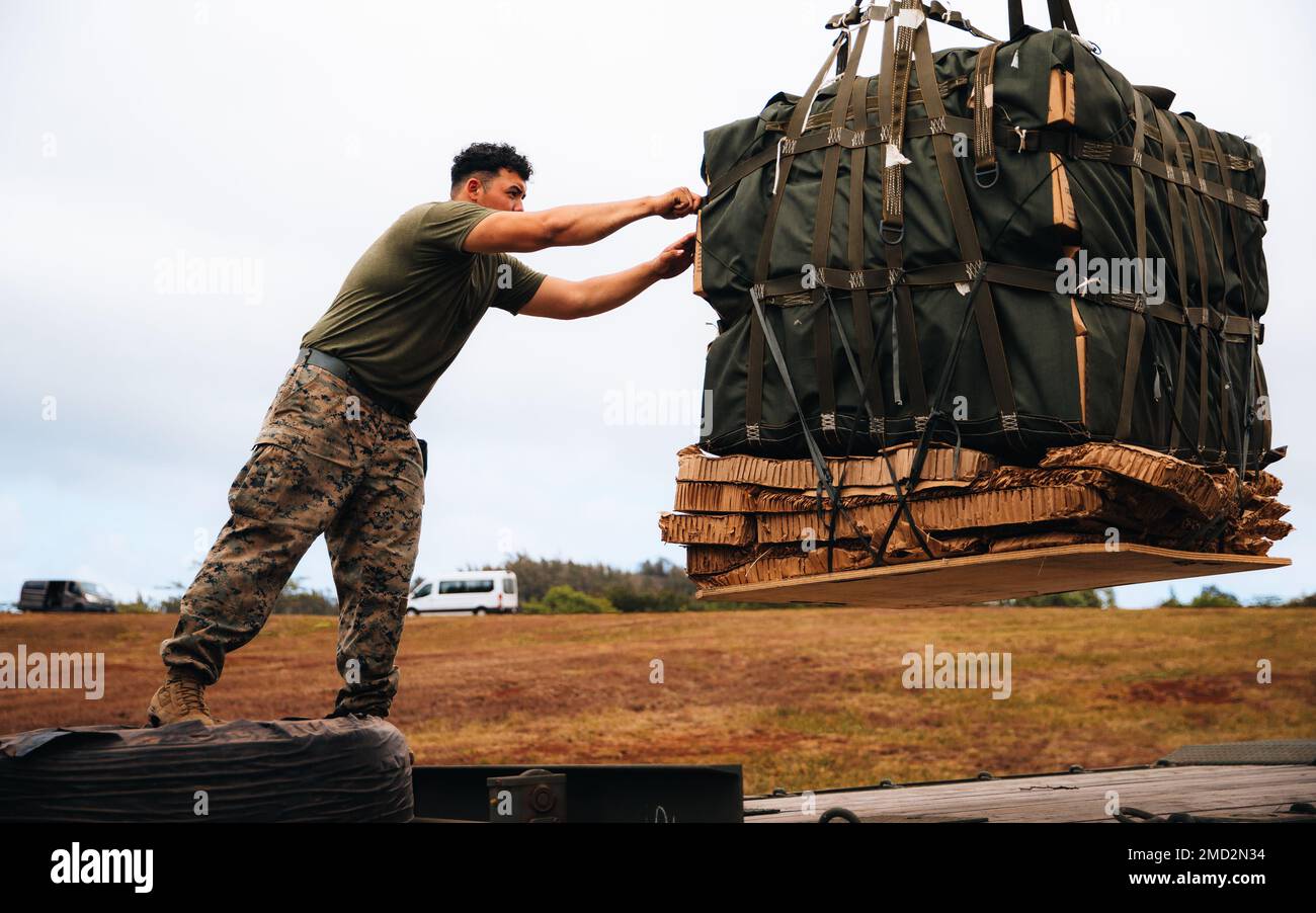 MARINE CORPS BASE HAWAII, Hawaii (July 12, 2022) — U.S. Marine with ...