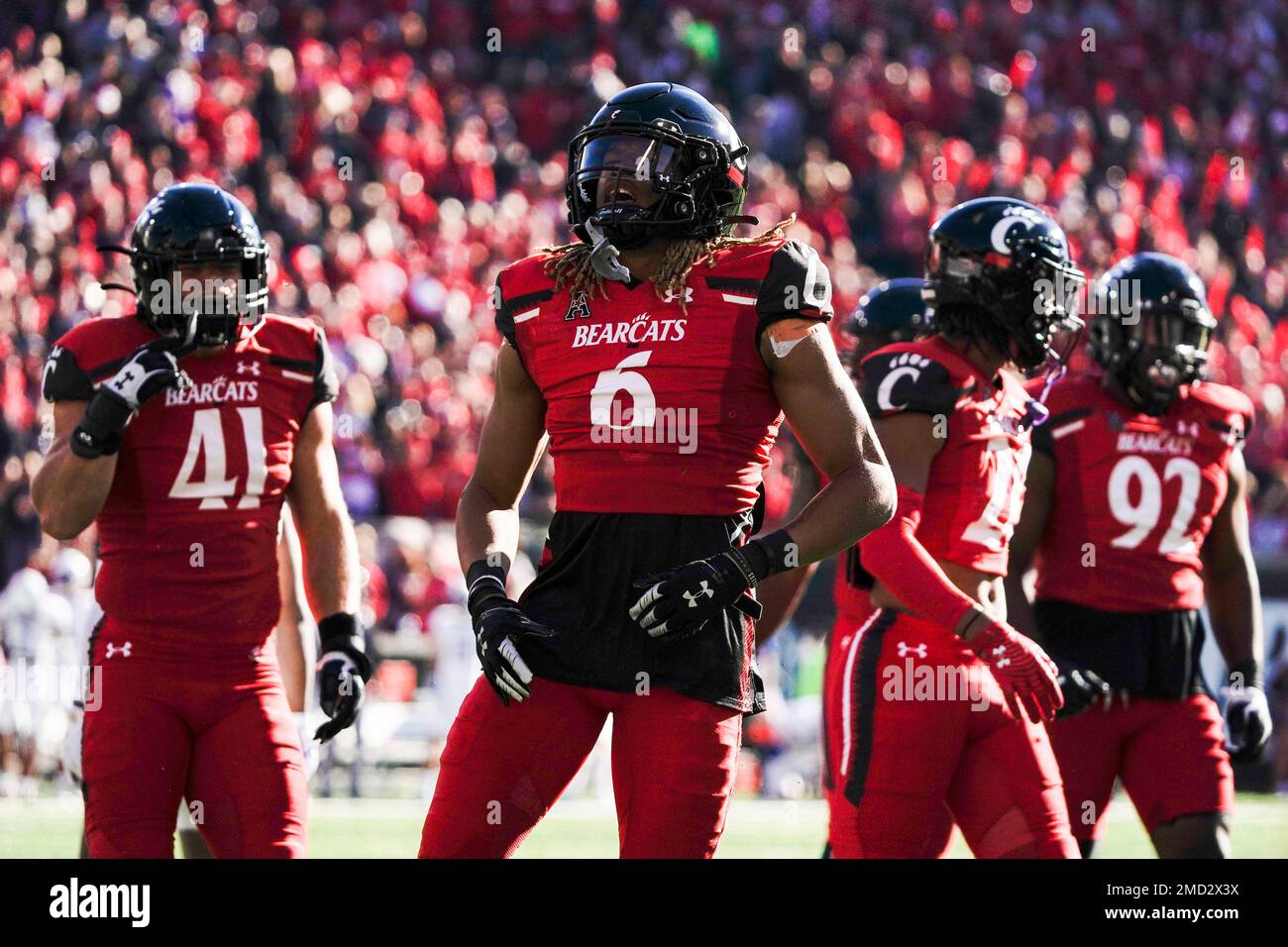 Cincinnati safety Bryan Cook (6) plays during the first half of an NCAA ...