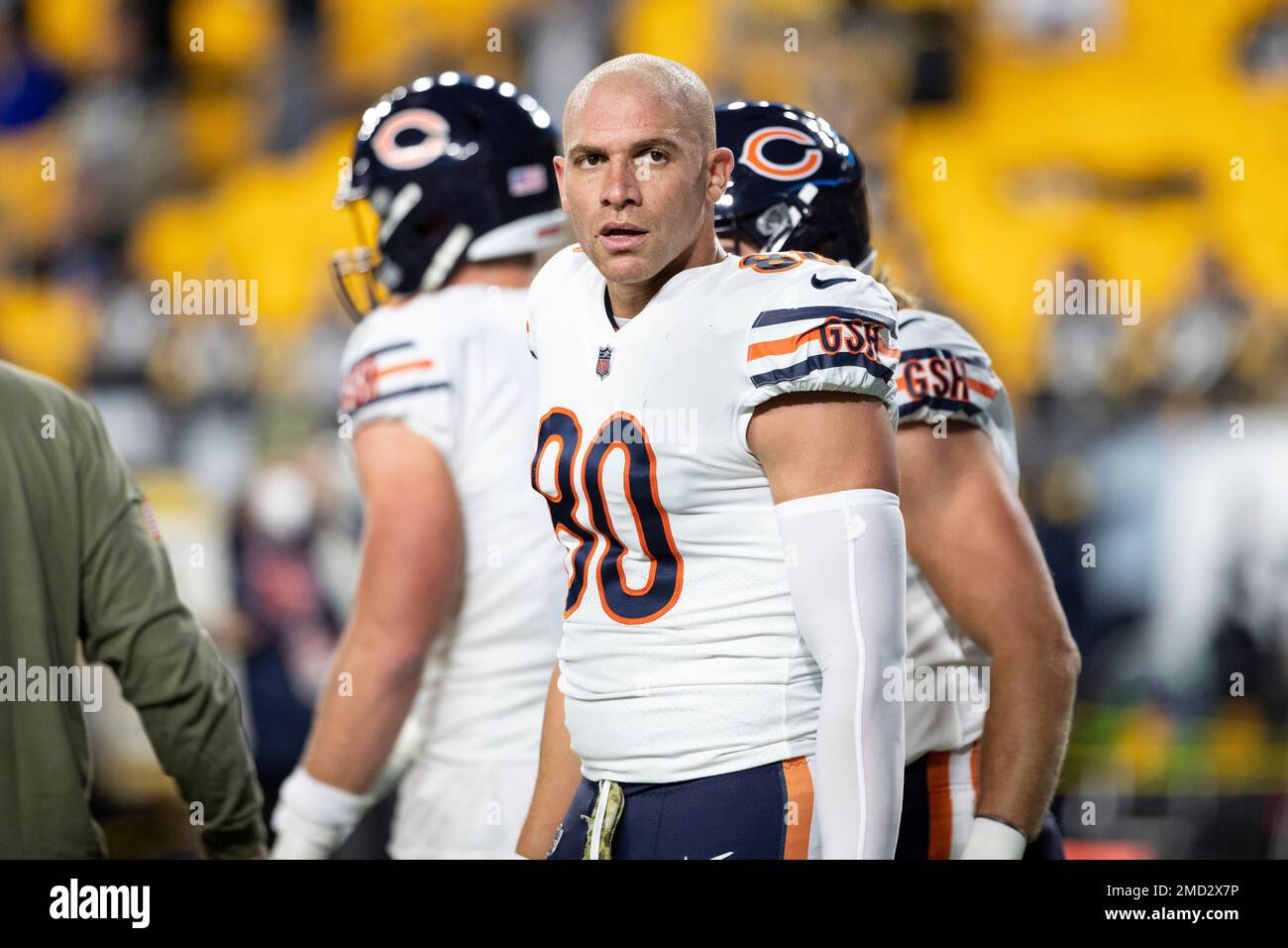 Chicago Bears tight end Jimmy Graham (80) looks on during warmups ...