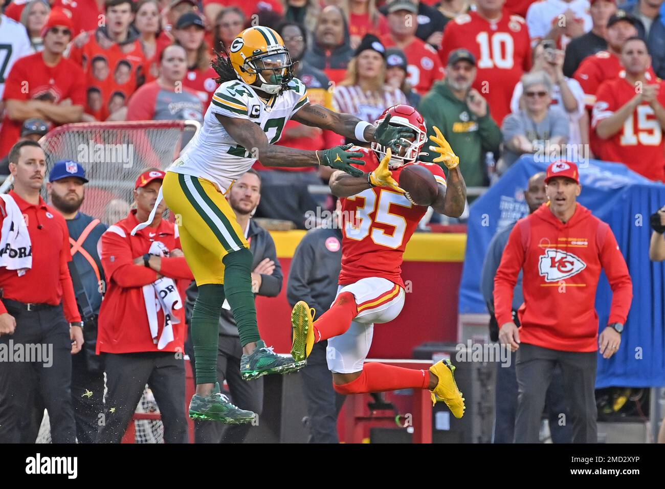 Kansas City Chiefs cornerback Charvarius Ward (35) brakes up a pass ...