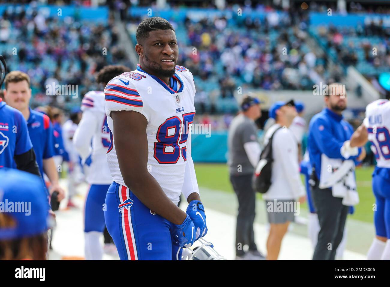 Buffalo Bills tight end Quintin Morris (85) walks the sideline before ...