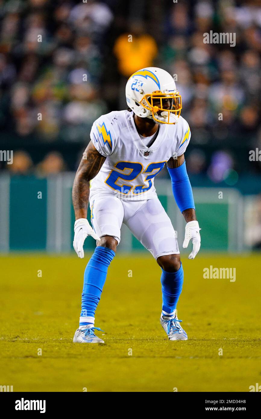 Los Angeles Chargers' Ryan Smith plays during an NFL football game ...