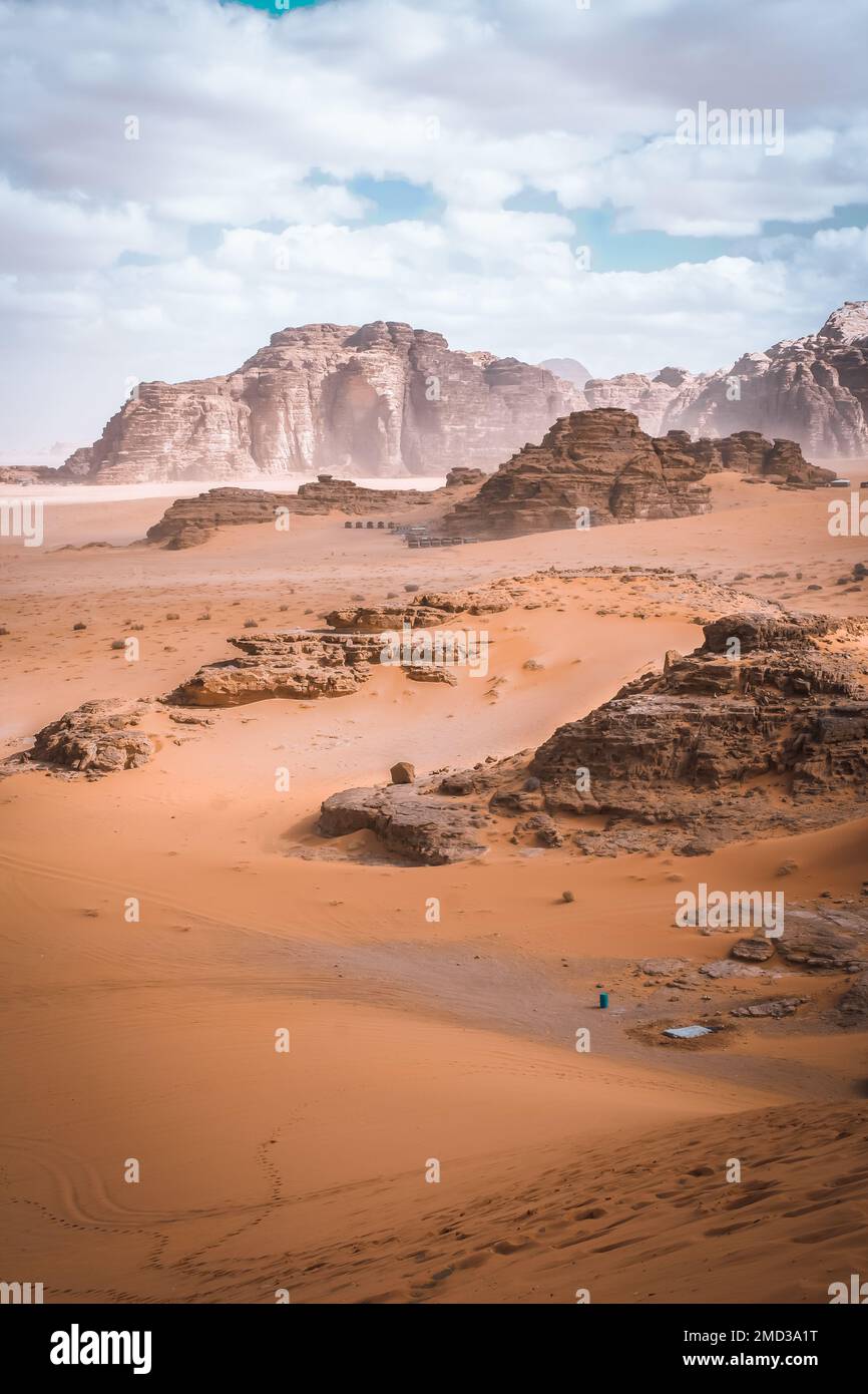 Mountainous desert landscape in Wadi Rum, Jordan, Middle East Stock ...