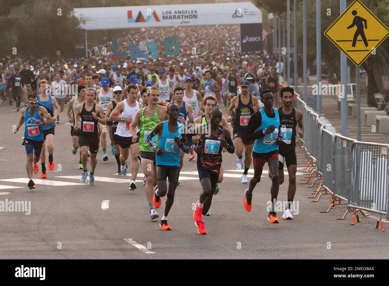 Elite men runners start the Los Angeles Marathon from Dodger Stadium in ...