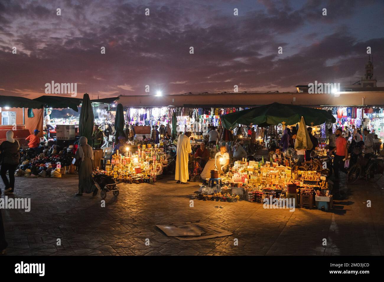 Marrakesh at night hi-res stock photography and images - Alamy
