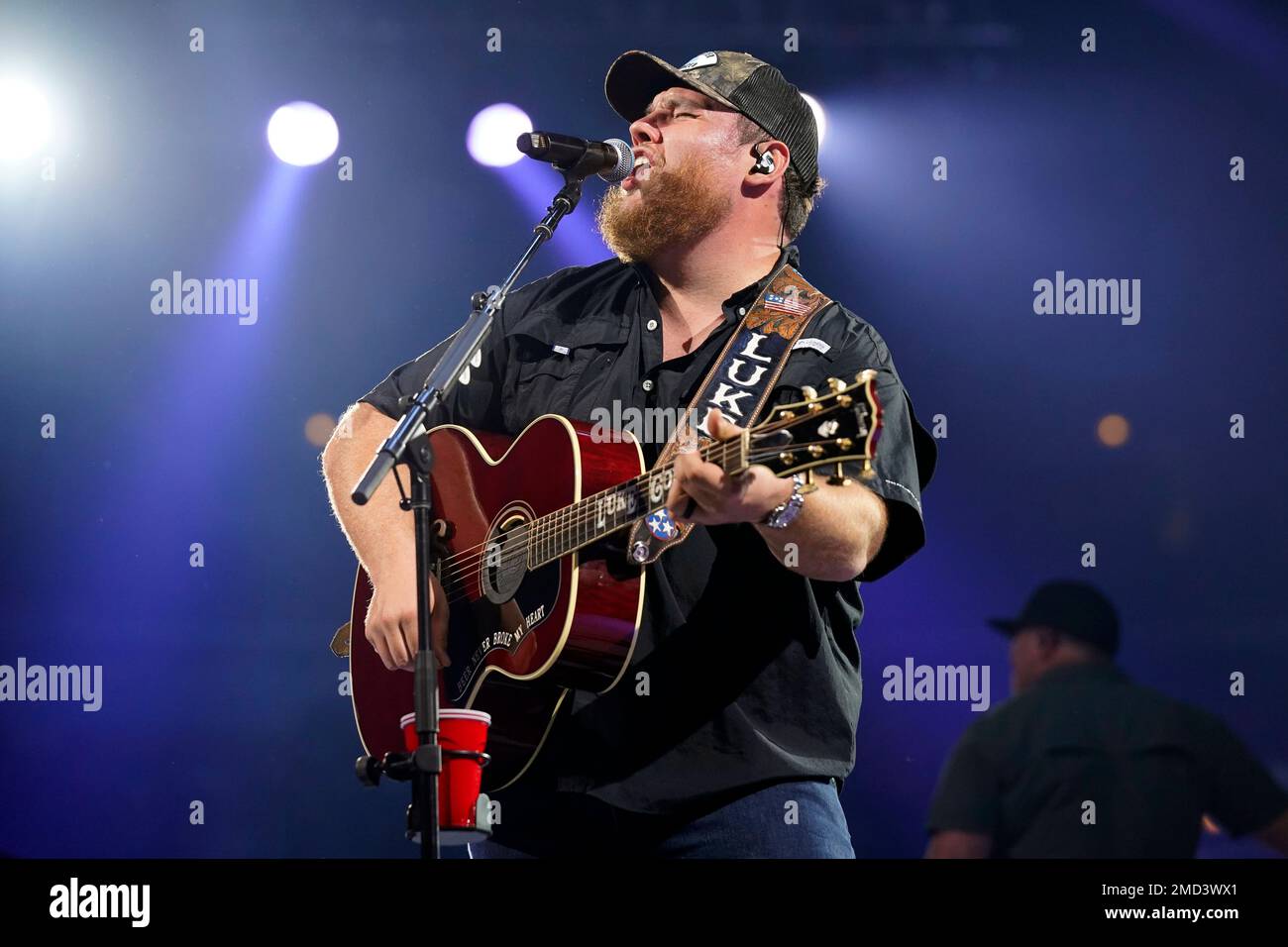 Luke Combs performs on Thursday, Nov. 4, 2021, at the United Center in ...