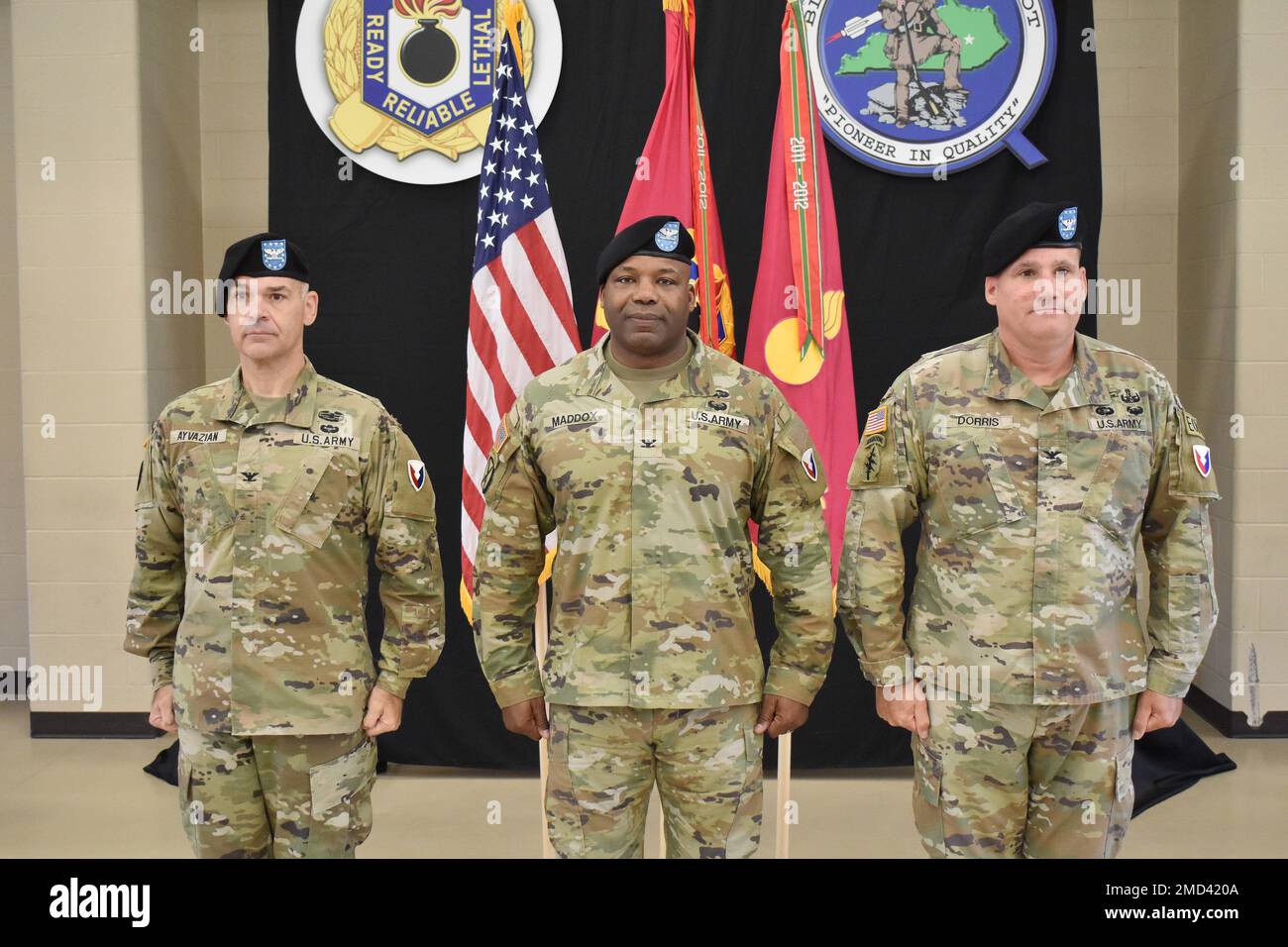 Col. Brett A. Ayvazian (left), incoming commander of the Blue Grass ...