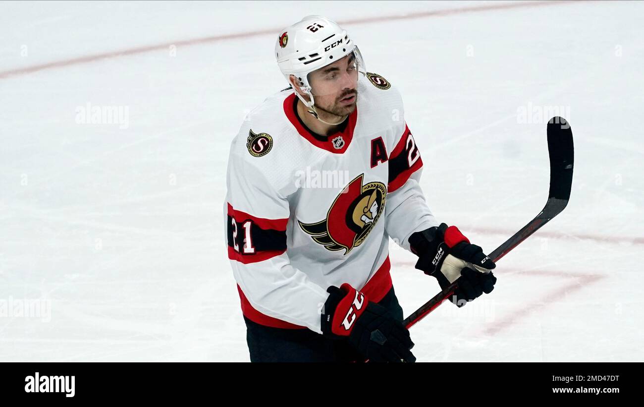 Ottawa Senators' Nick Paul (21) plays in an NHL hockey game against the ...
