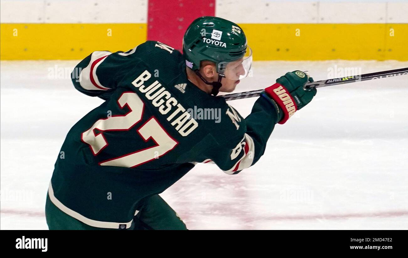 Minnesota Wild's Nick Bjugstad (27) plays in an NHL hockey game against ...