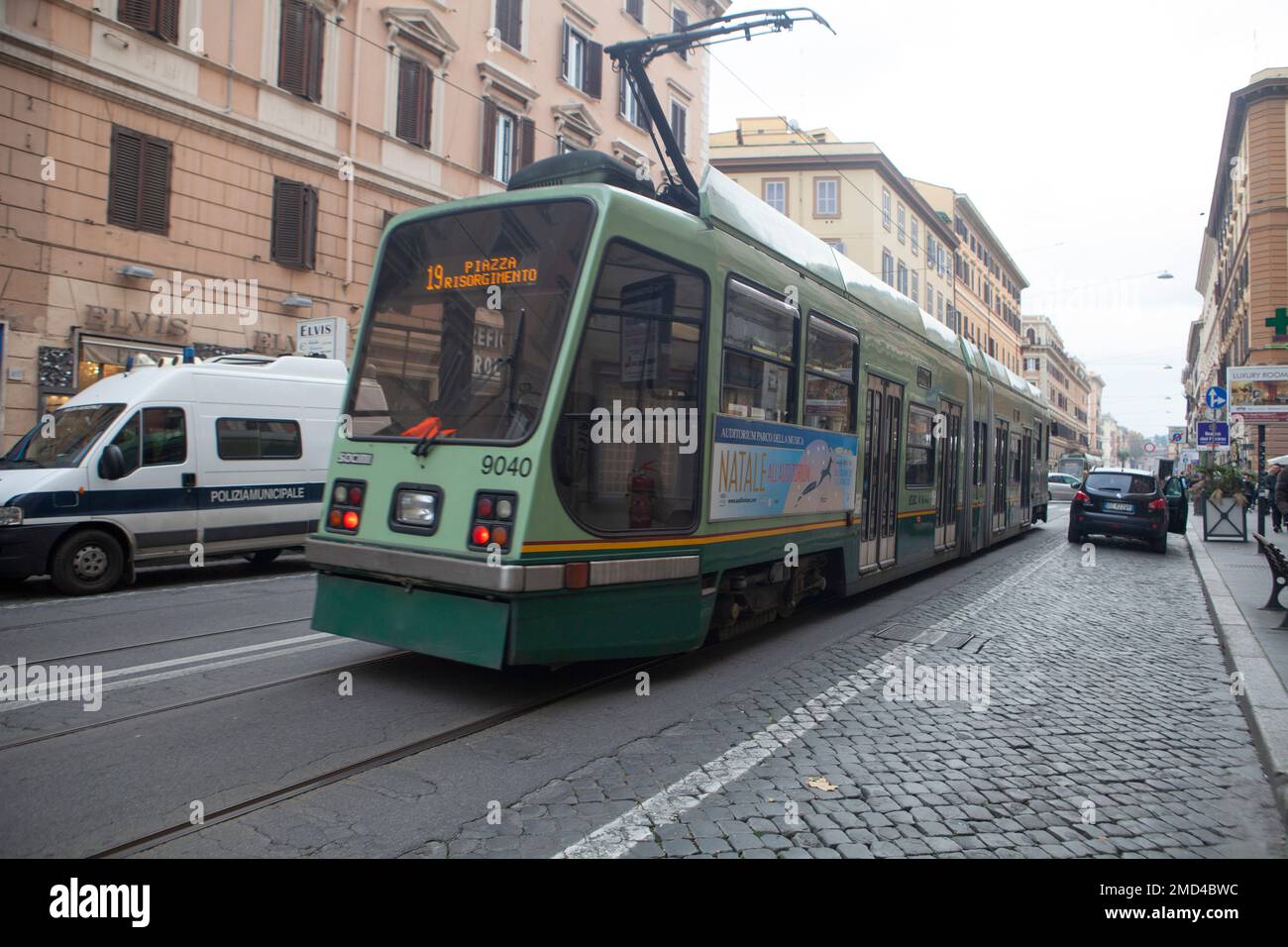 Tram turistico turistico hi-res stock photography and images - Alamy