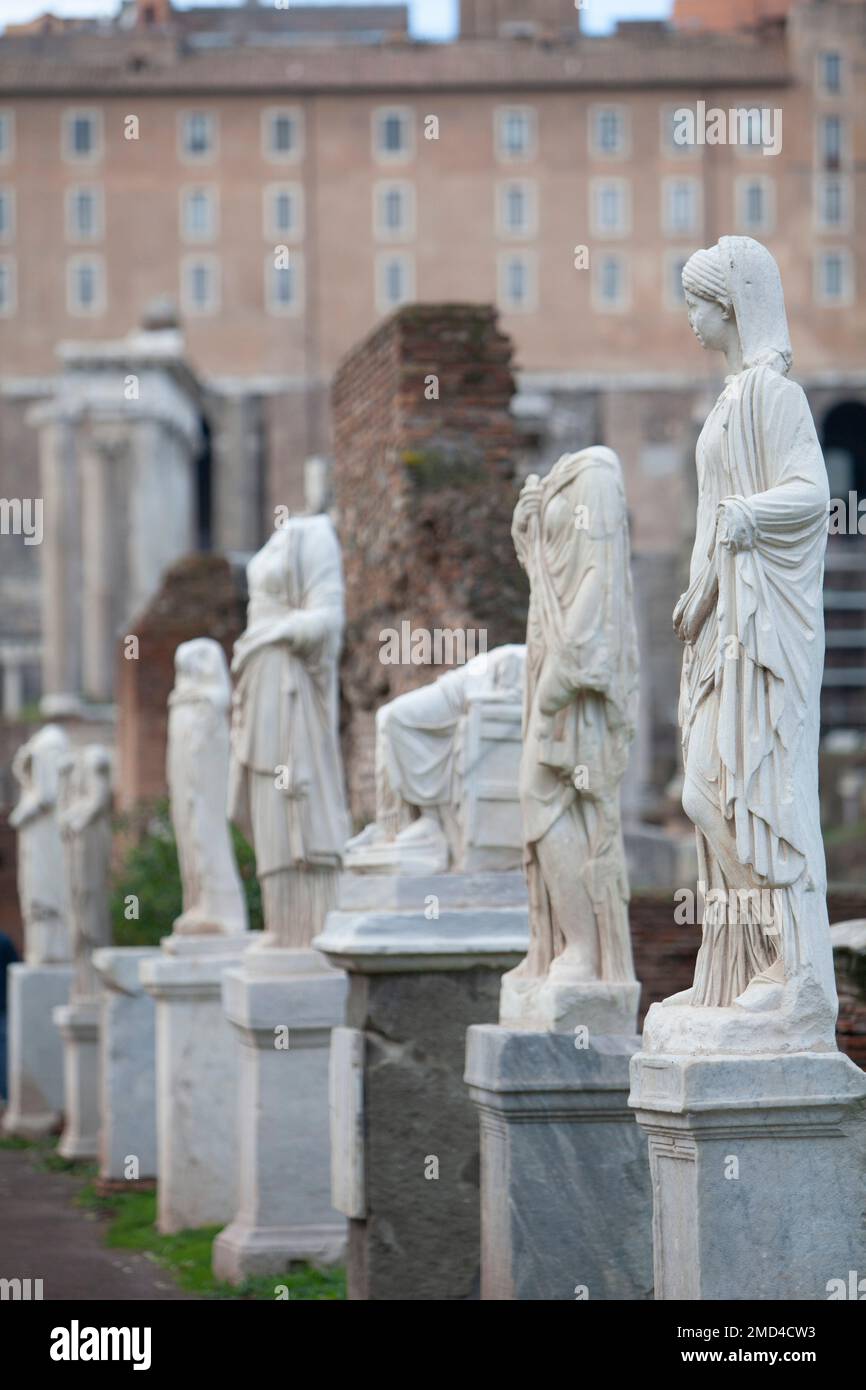 Ancient roman forum in the city of Rome Stock Photo - Alamy