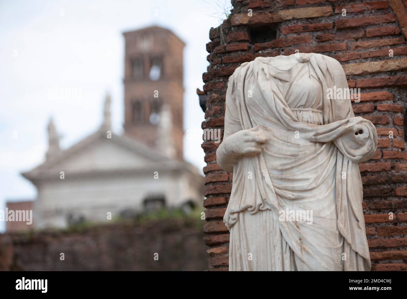 Ancient roman forum in the city of Rome Stock Photo - Alamy