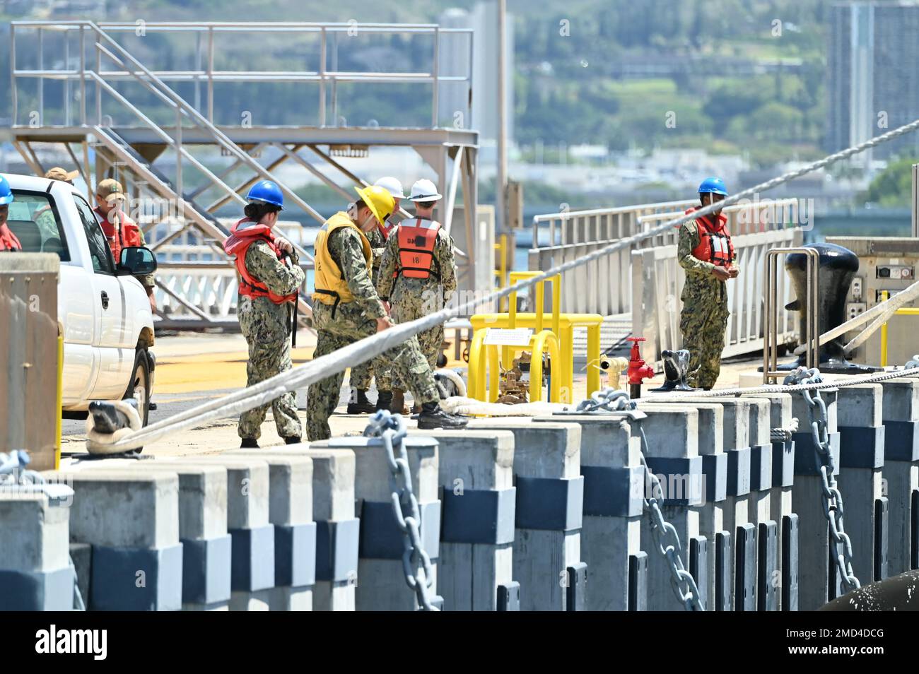 PEARL HARBOR (July 12, 2022) Japan Maritime Self-Defense Force Takanami ...
