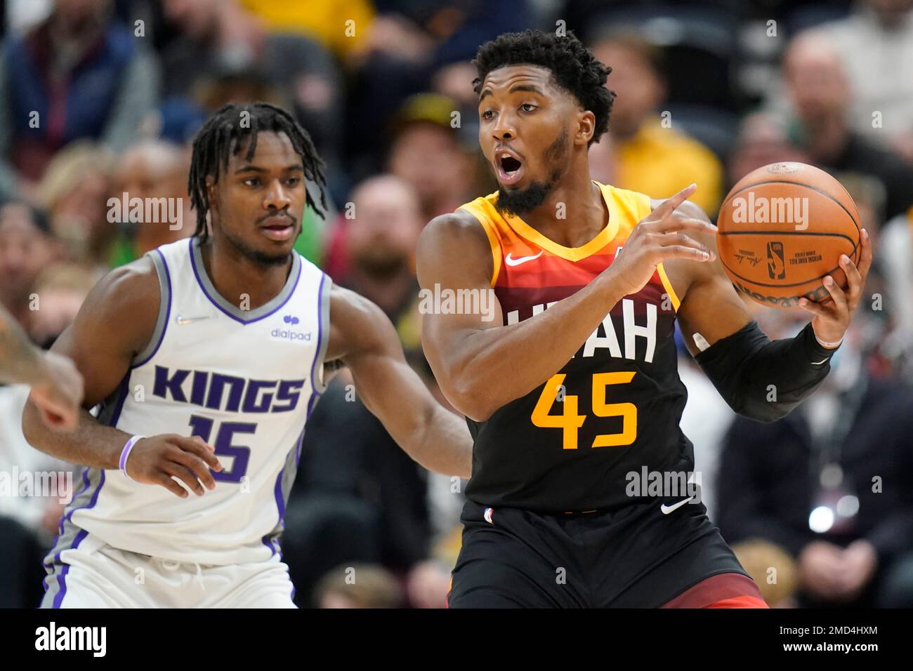 Sacramento Kings guard Davion Mitchell (15) guards Utah Jazz guard ...